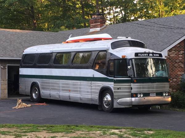 Atlanta Native! 1978 GMC 4108 Buffalo Bus- Raceway RV $24,999 | RV, RVs ...