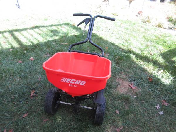 ECHO RB60 60LB. CAPACITY WALK BEHIND SPREADER WITH PNEUMATIC TIRES $75 ...