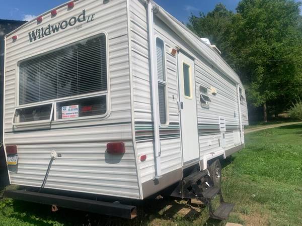 Wildwood camper 2004 $7,000 | RV, RVs for Sale | Harrisonburg, VA | Shoppok
