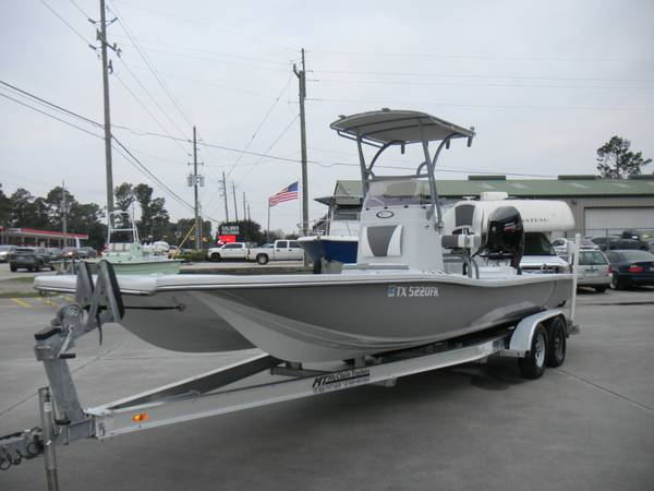 2019 EPIC 26 CAT ~ MERCURY PRO XS 300 HP ~ ONLY 117 HOURS ~ SERVICED ...