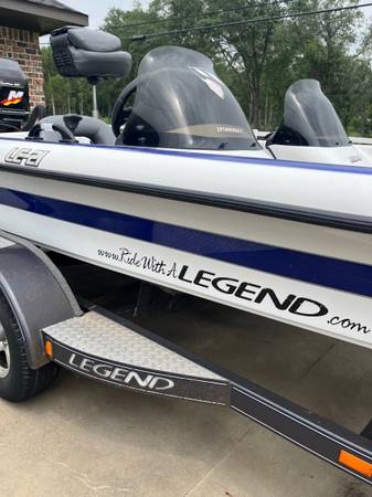 21 ft LEGEND LE-21 bass boat $18,000 | Boats For Sale | Houston, TX ...
