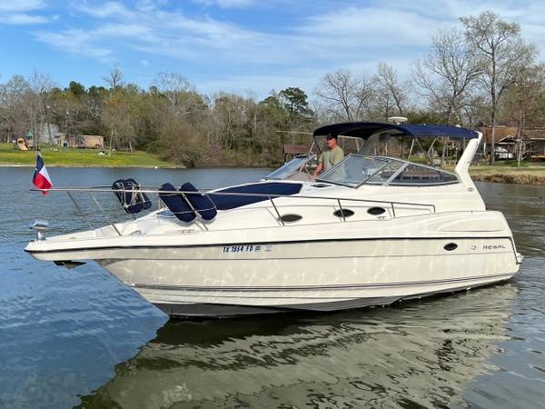 Cabin Cruiser - Regal Commodore 2760 $32,485 | Boats For Sale | Houston ...