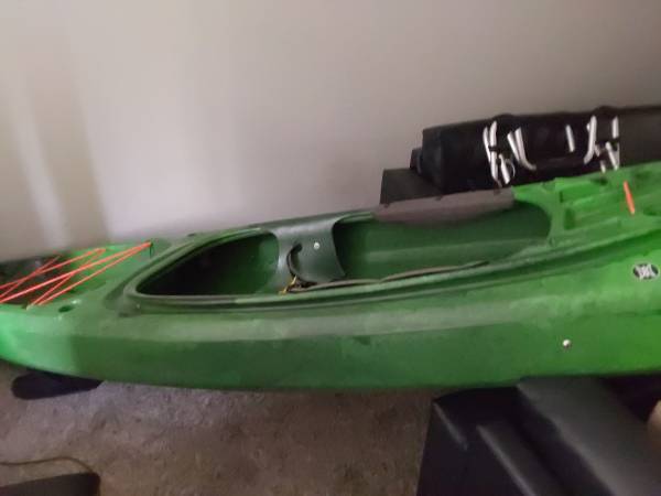 perception sound 10.5 sit in kayak $550 | Boats For Sale | Houston, TX ...