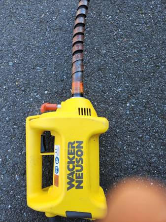 Wacker Neuson M250p concrete vibrator kit, pretty much brand new $550 ...