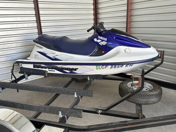 Yamaha Waver Runner GP1200 - Low Hours $4,000 | Boats For Sale ...