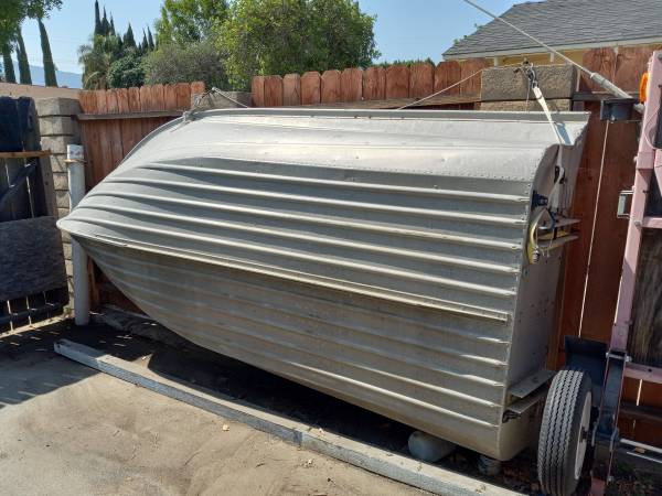 12 foot 1998 Valco Fishing boad $900 | Boats For Sale | Inland Empire ...