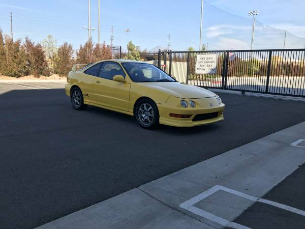 2000 Clean Title Yellow Acura Integra Type R - $18000 (Pasadena) | Cars ...