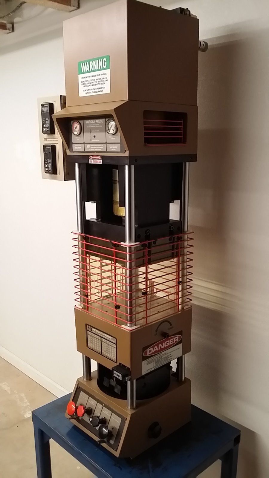 Morgan Press Model G-100T Injection molding machine | Tools For Sale ...