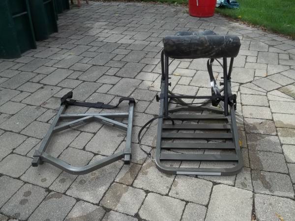 Loggy Bayou climbing tree stand $40 | Sports Goods For Sale ...