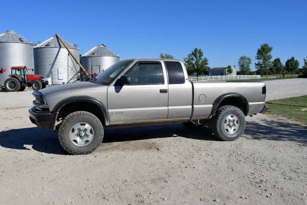 2001 chevy s-10 zr2 excab 4x4 truck - $3600 (knox city) | Cars & Trucks ...