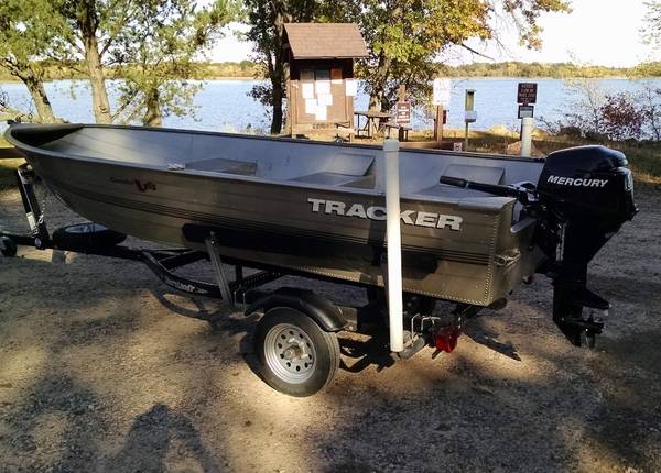 2009 Tracker 14 foot $3,900 | Boats For Sale | La Crosse, WI | Shoppok