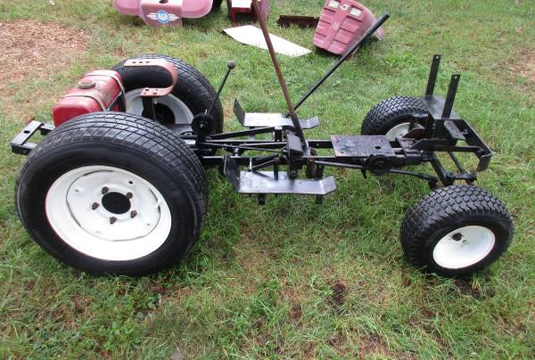 Speedex 1640 Tractor $250 | Garden Items For Sale | Lancaster, PA | Shoppok