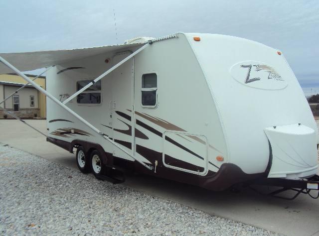 $2,000, AW Like New 2005 Keystone Zeppelin Z 242 Travel Trailer RV ...