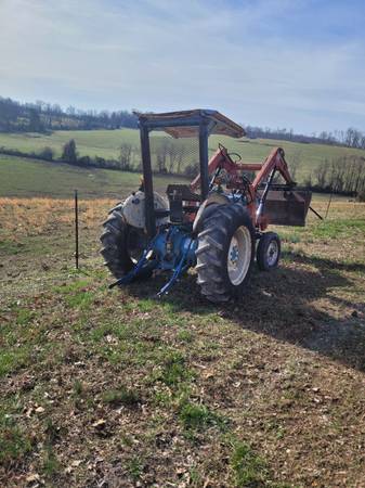 FORD TRACTOR 50hp front end loader $9,300 | Garden Items For Sale ...