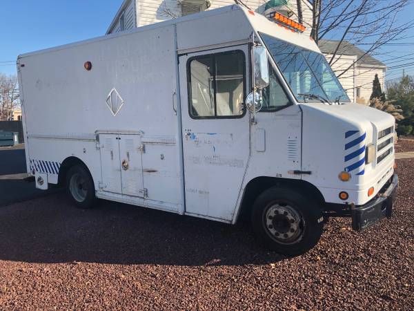 __2000 International Step Van 37k original miles __ - $5500 (Bohemia ...