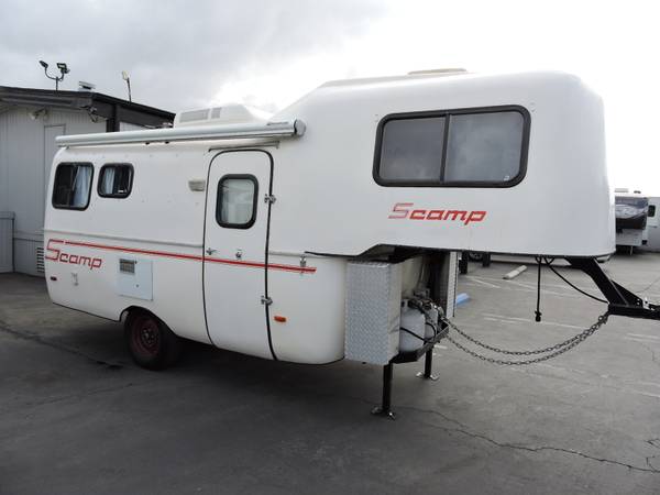 2001 SCAMP 19 DELUXE WOOD PKG TRAVEL TRAILER ** SLEEP 4 ** $15,995 | RV ...