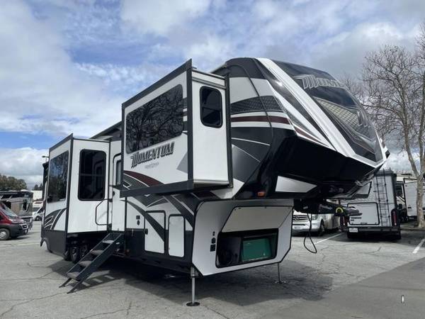 2018 Grand Design Momentum 376TH Toy Hauler Fifth Wheel | RV, RVs for ...