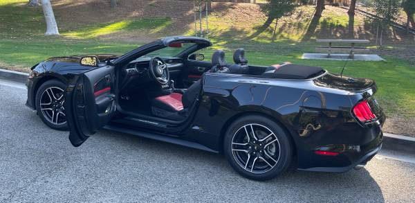 2021 Ford Mustang Echo Boost Convertible Premium Package - $42,000 ...