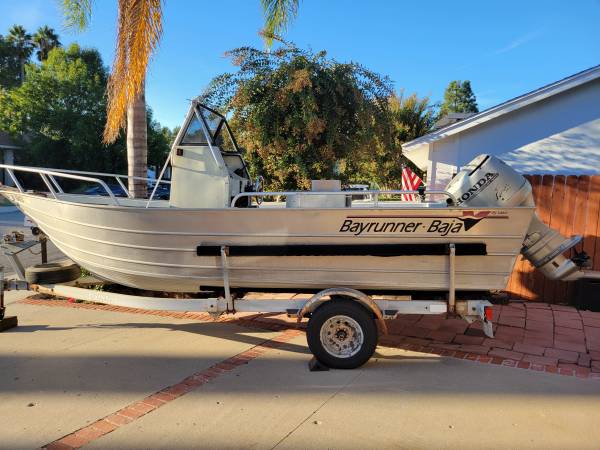 21 Bayrunner Baja Model 8 foot beam 1999 $20,000 | Boats For Sale | Los ...