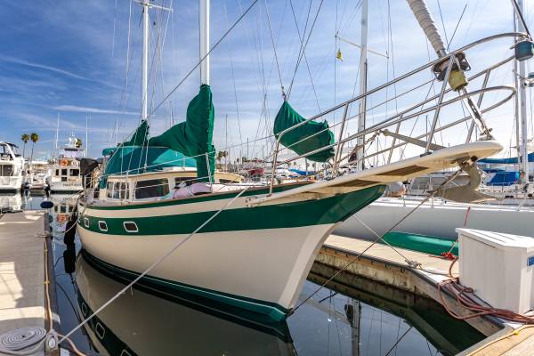 Islander Freeport 41 $80,000 | Boats For Sale | Los Angeles, CA | Shoppok