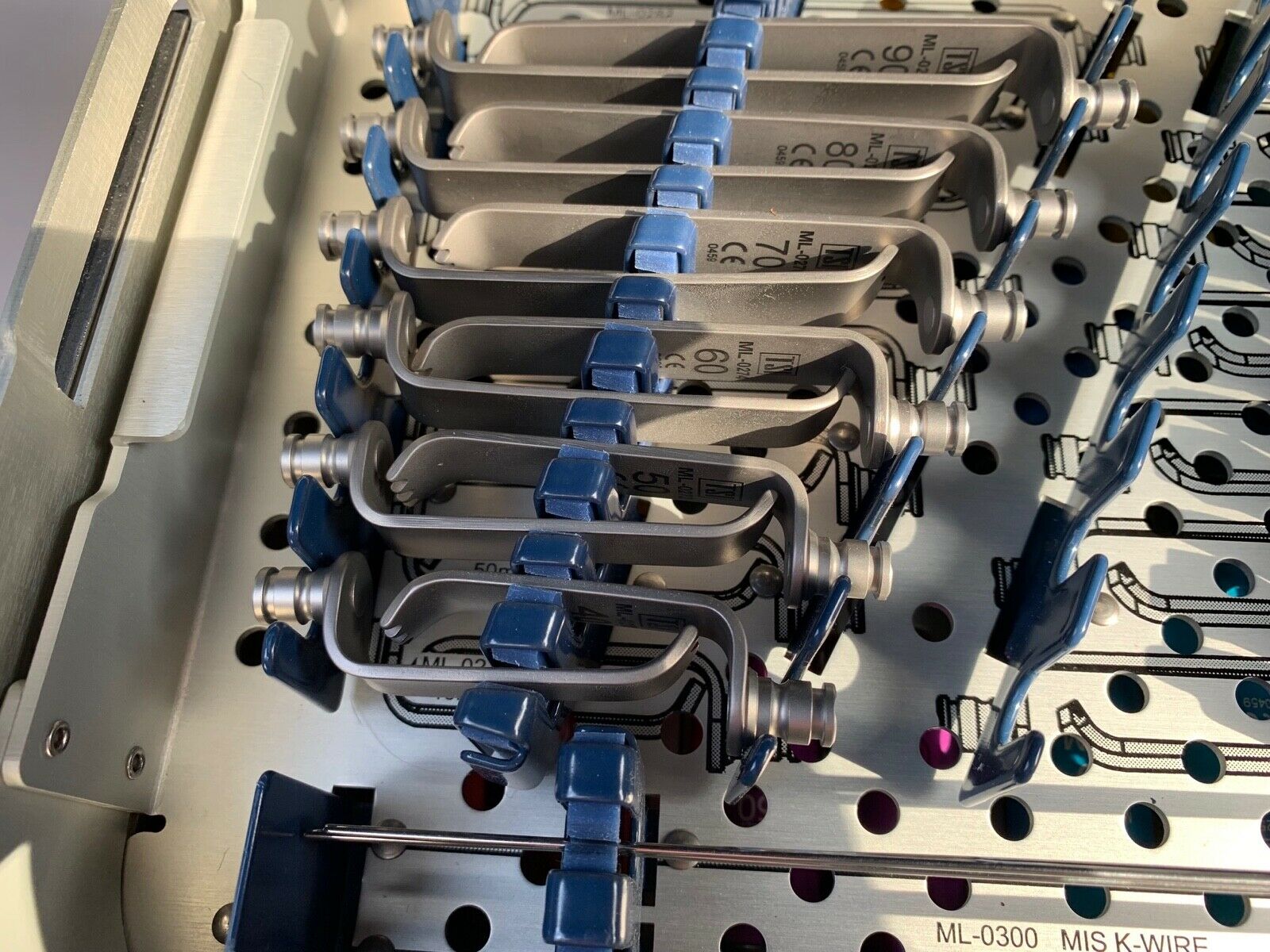 Tedan TSI Spine Phantom ML-2000 Retractor Set | Electronics For Sale ...