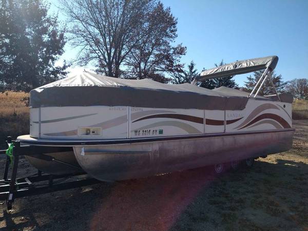 2004 22 ft Landau TriToon $17,000 | Boats For Sale | Madison, WI | Shoppok
