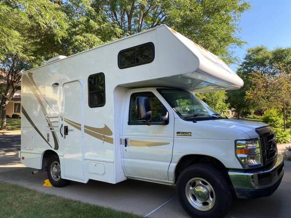2017 Majestic 19G Class C RV $41,000 | RV, RVs for Sale | Madison, WI ...
