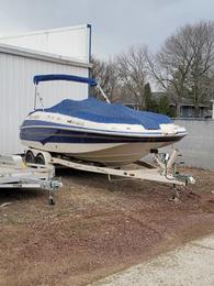 2002 Larson 213 escape deck boat $17,000 | Boats For Sale | Las Vegas ...
