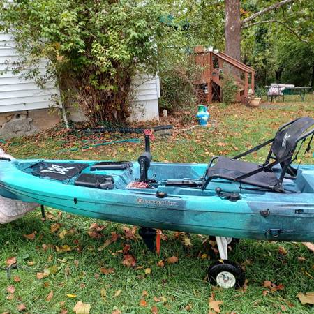 Perception Pescador Pilot 12 Pedal Drive Kayak $1,300 | Boats For Sale ...