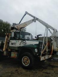 318 Detroit Engine - $1000 | Cars & Trucks For Sale | Central And South ...