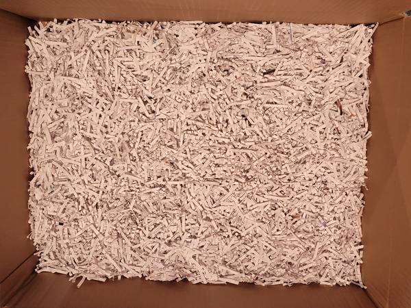 10 Pounds Shredded Paper Compost Shipping Packing Ped Bedding $20 ...