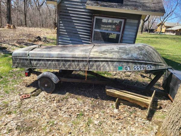 12 ft aluminum boat/trailer/motors $700 | Boats For Sale | Milwaukee ...