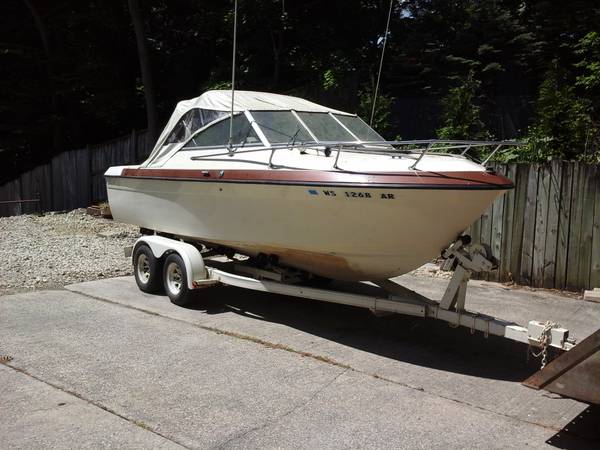 20 ft Cruiser Inc boat 200hp $5,000 | Boats For Sale | Milwaukee, WI ...
