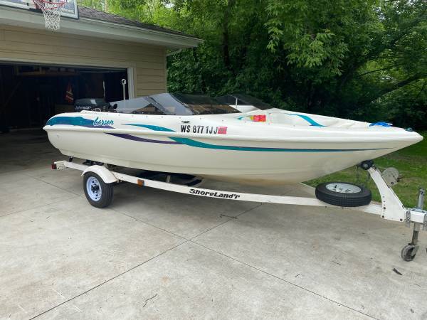 96 Larson flyer / Ski boat $5,500 | Boats For Sale | Milwaukee, WI ...