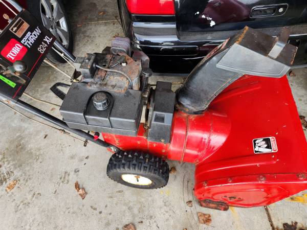 Toro 824 XL Power Throw Snowthrower Snowblower $250 | Garden Items For ...