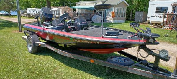 1995 Skeeter Bass Boat $8,250 | Boats For Sale | Minneapolis, MN | Shoppok