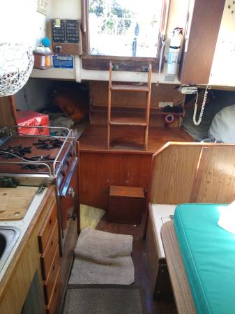 Pearson 33 For Sale - ZeBoats