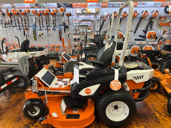 Stihl RZ560 Kawasaki Powered 60 Zero Turn Mower $10,999 | Garden Items ...