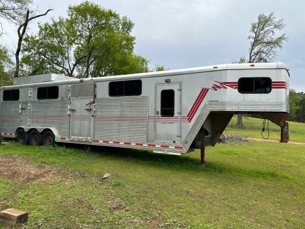 2003 Cato Classic 6 6 Horse head to head trailer $19,000 | Garden Items ...