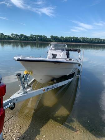 22 Center Console Boat For Sale - ZeBoats