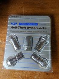 Ford anti-theft wheel locks for exposed lugs -- multiple applications ...