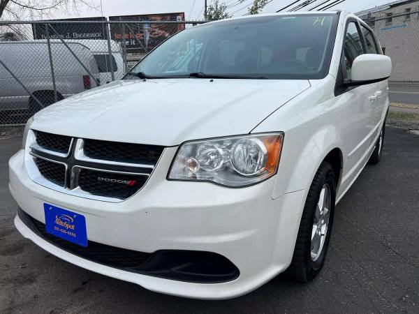 2012 Dodge Grand Caravan Passenger SXT Minivan 4D EZ-FINANCING! $9,499 ...