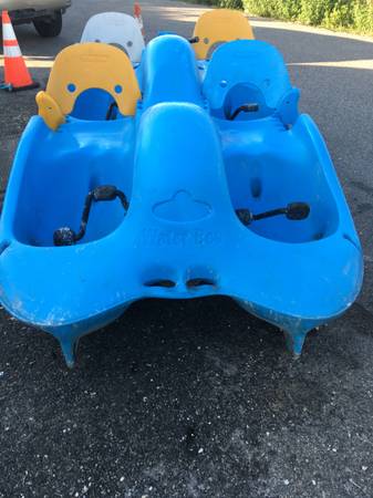 4 seat Water Bee Pedal Boat $550 | Boats For Sale | New York, NY | Shoppok