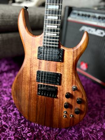 Carvin DC200 Solid Koa 1988-1994 USA w/OHSC $1,100 | Musical ...