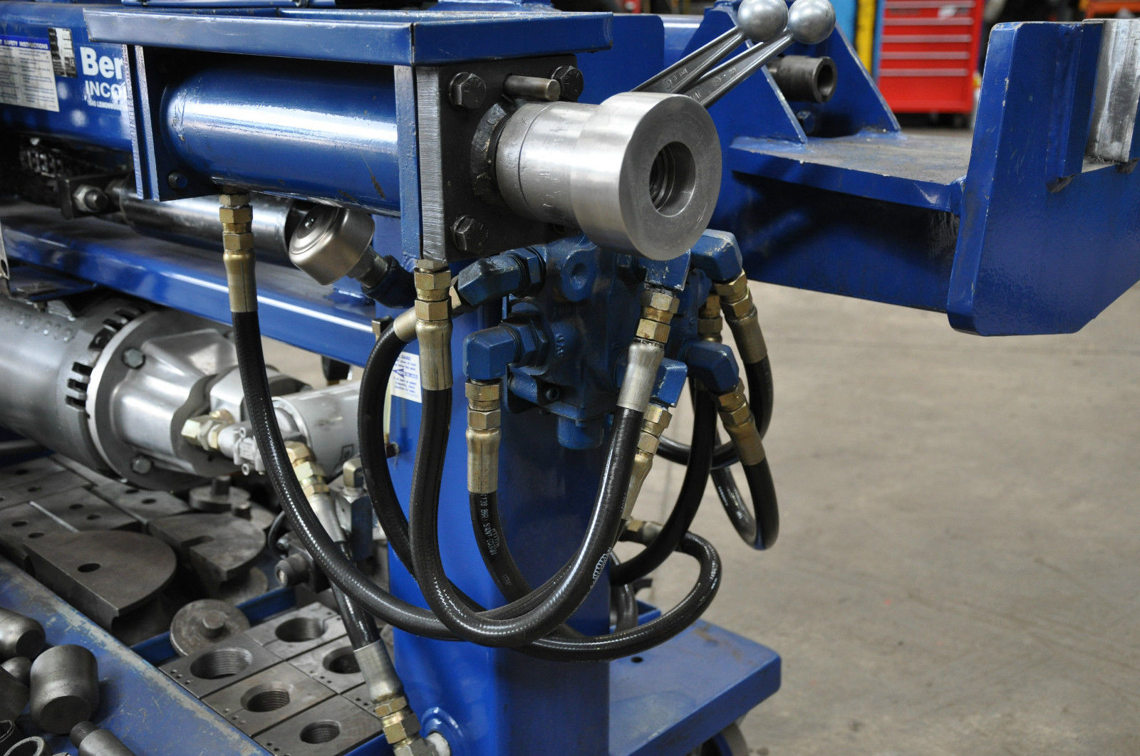 BendPak 1502-BA Exhaust bending machine with tooling, 3 phase | Tools ...