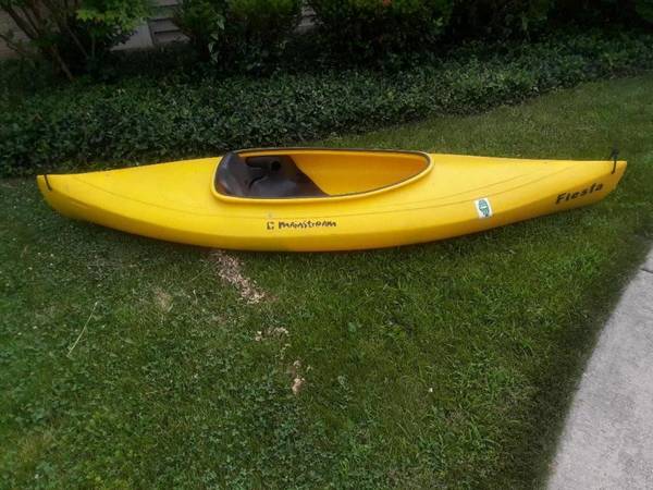 Mainstream Fiesta Kayak $275 | Boats For Sale | Oklahoma City, OK | Shoppok
