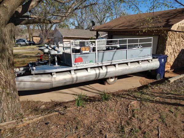 NICE OLD PONTOON BOAT COMPLETELY REMODELED $5,500 | Boats For Sale ...
