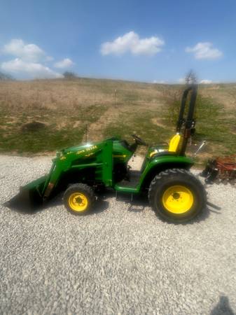 John Deere 4200 Tractor w/ 420 Loader $17,500 | Garden Items For Sale ...