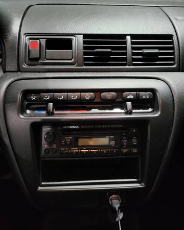 Honda factory stock OEM radio and speakers $50 | Auto Parts Sale ...