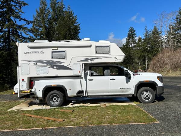 Truck/Camper combo package 2023 GMC 4X4 2021 Northern Lite Camper ...